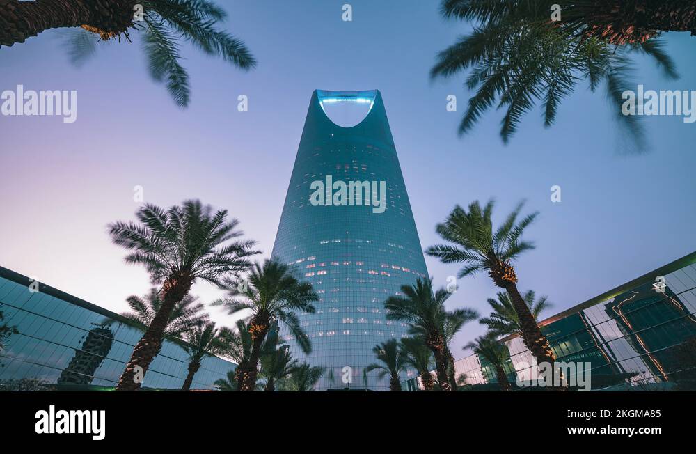 Saudi Arabia Riyadh Sunset Timelapse - Kingdom Tower Landmark - Burj ...