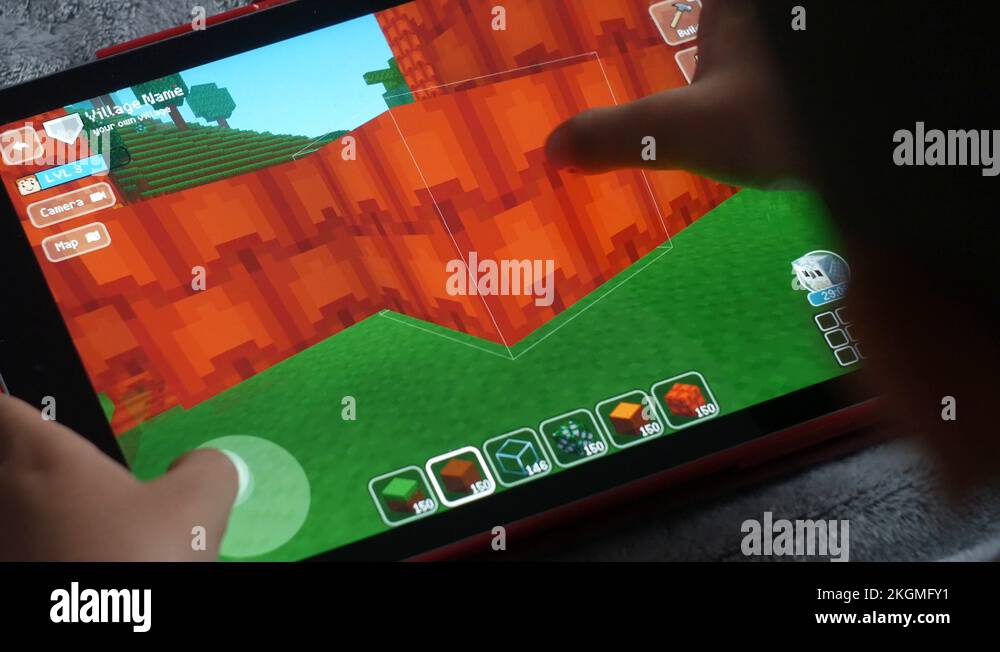 Minecraft game kid Stock Videos & Footage - HD and 4K Video Clips - Alamy