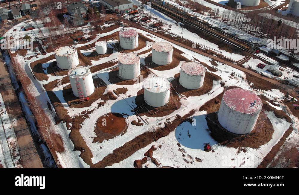 Petrochemical base Stock Videos & Footage - HD and 4K Video Clips - Alamy