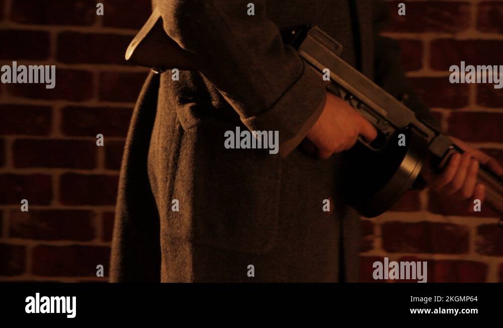 Gangster/Mobsters with Machine Gun - St Valentines Day Massacre ...