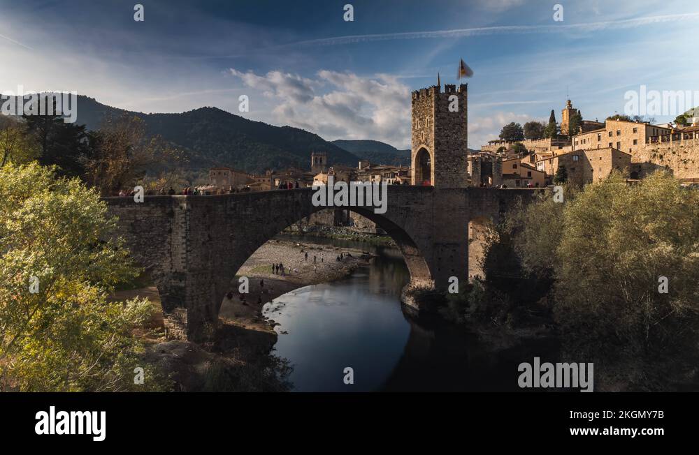 Catalonia bridge Stock Videos & Footage - HD and 4K Video Clips - Alamy