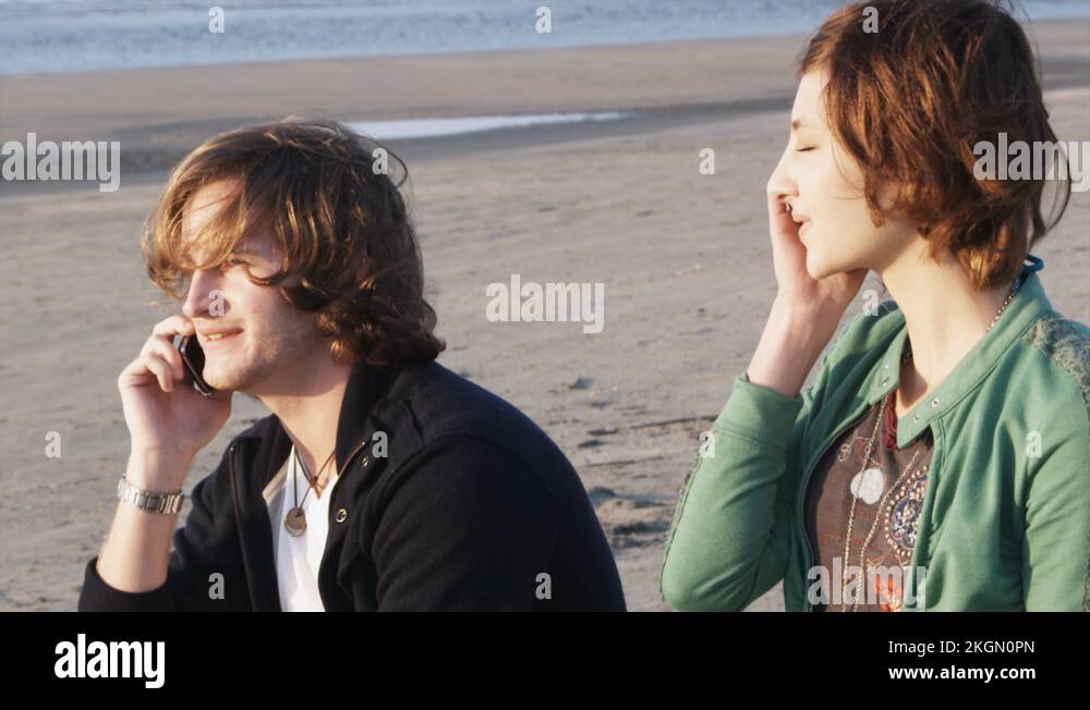 Beach mobile phones Stock Videos & Footage - HD and 4K Video Clips - Alamy