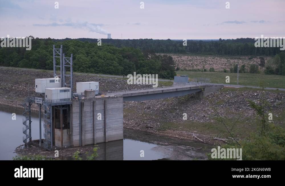 Dam overview Stock Videos & Footage - HD and 4K Video Clips - Alamy