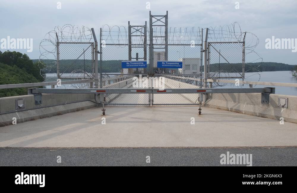 Flood control center Stock Videos & Footage - HD and 4K Video Clips - Alamy
