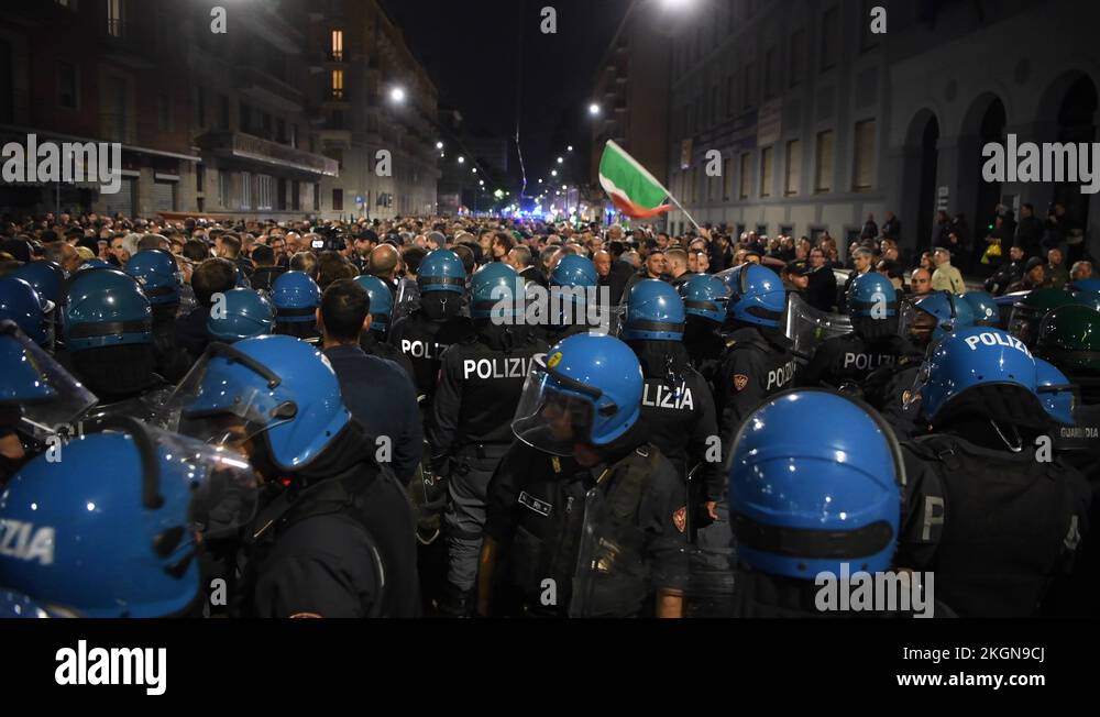 Italian far-right and neo-fascist supporters confront riot police in ...