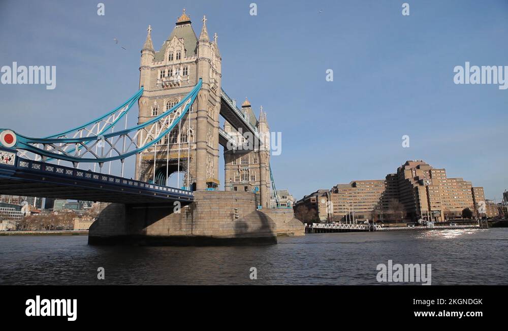 Boat thames tower bridge Stock Videos & Footage - HD and 4K Video Clips ...