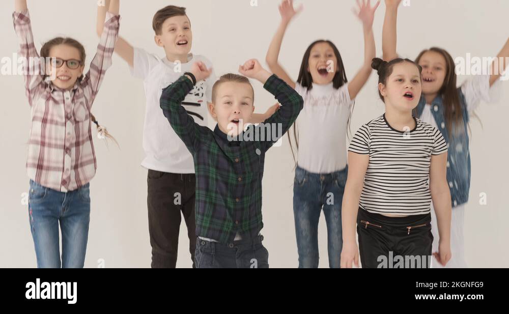 Clapping studio Stock Videos & Footage - HD and 4K Video Clips - Alamy