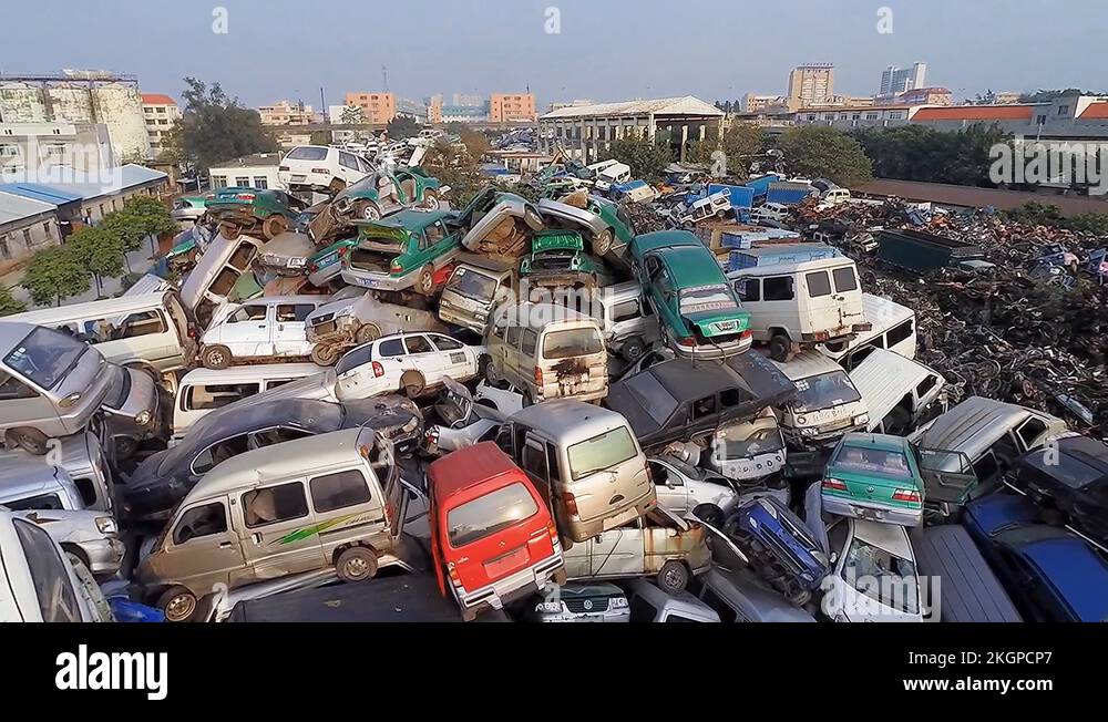 Crushed motor vehicles Stock Videos & Footage - HD and 4K Video Clips ...