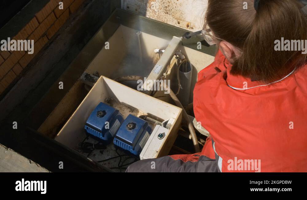 Septic tank system Stock Videos & Footage - HD and 4K Video Clips - Alamy