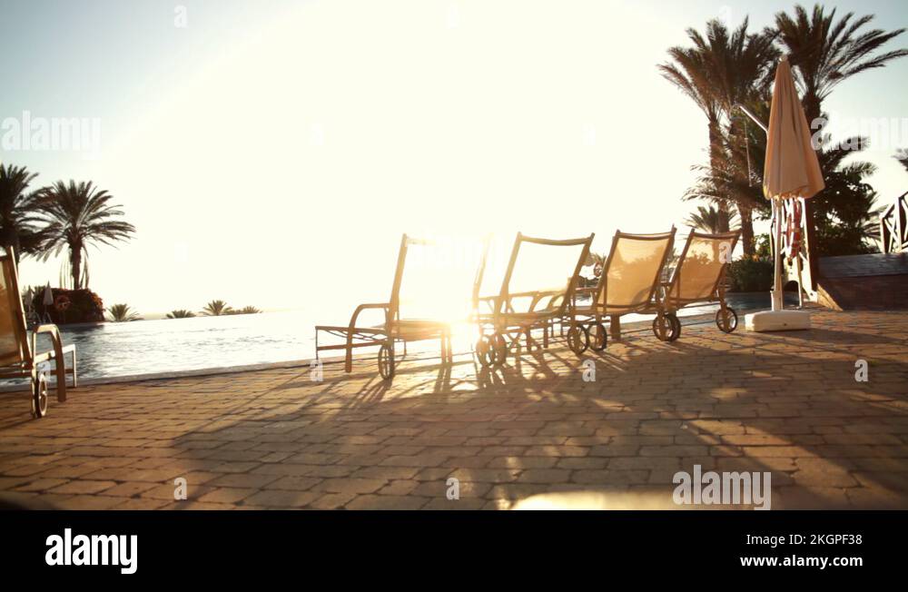 Sunbed sunbeds Stock Videos & Footage - HD and 4K Video Clips - Alamy