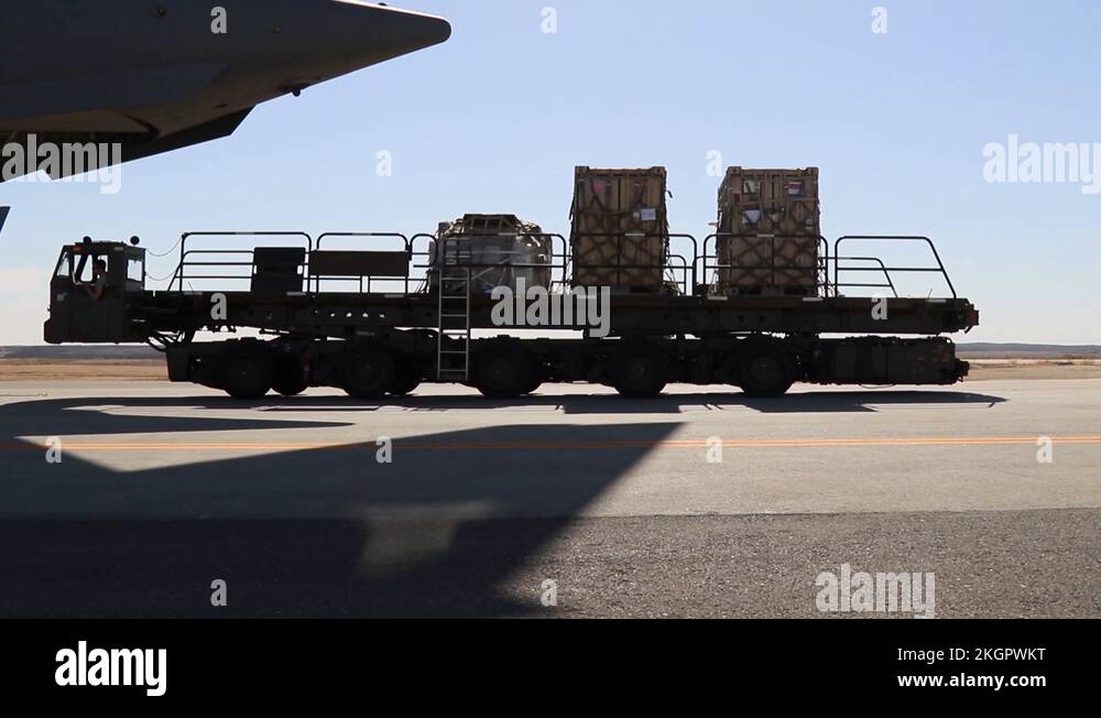 K loader Stock Videos & Footage - HD and 4K Video Clips - Alamy