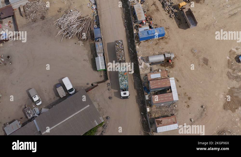 Car trailer rubbish Stock Videos & Footage - HD and 4K Video Clips - Alamy