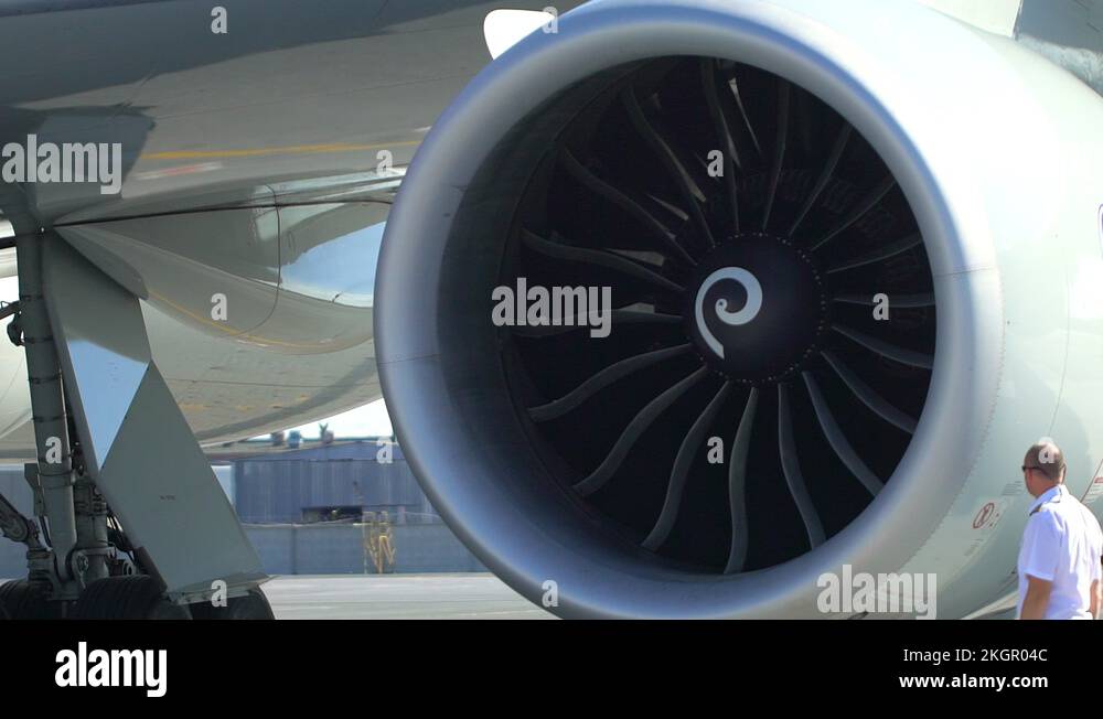 Airbus jet engine Stock Videos & Footage - HD and 4K Video Clips - Alamy