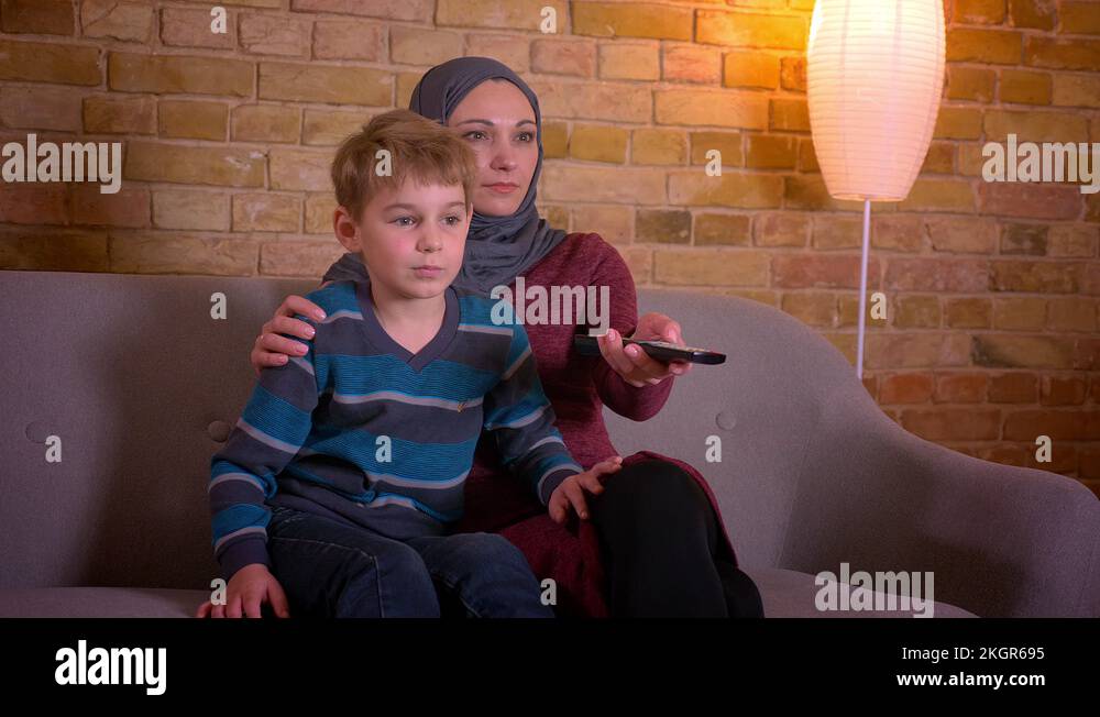 Muslim tv Stock Videos & Footage - HD and 4K Video Clips - Alamy