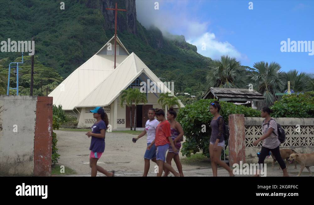 Polynesian people Stock Videos & Footage - HD and 4K Video Clips - Alamy