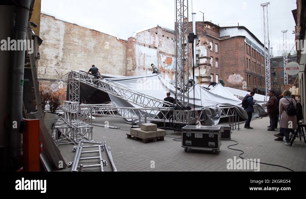 Stage Structures Stock Videos And Footage Hd And 4k Video Clips Alamy
