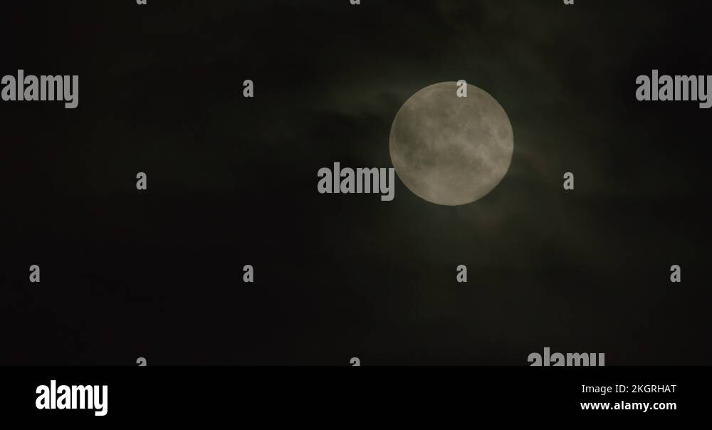 Full moon creepy horror movie film cloud moving real no CG night scary ...