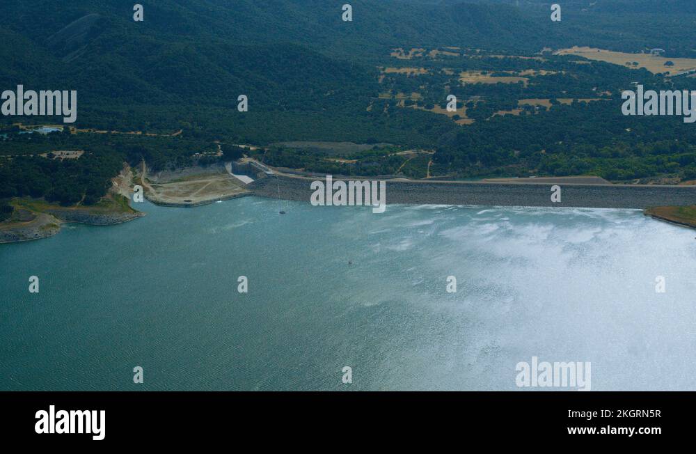 Reservoir dam Stock Videos & Footage - HD and 4K Video Clips - Alamy