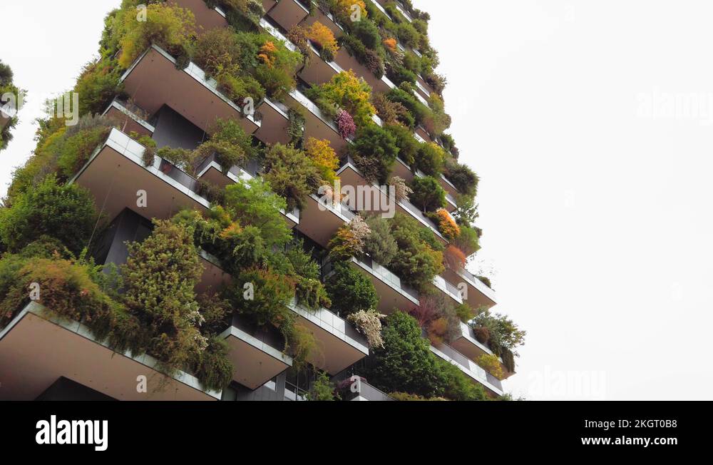 Ecological skyscrapers, vertical forest (Bosco Verticale), Milan, Italy ...