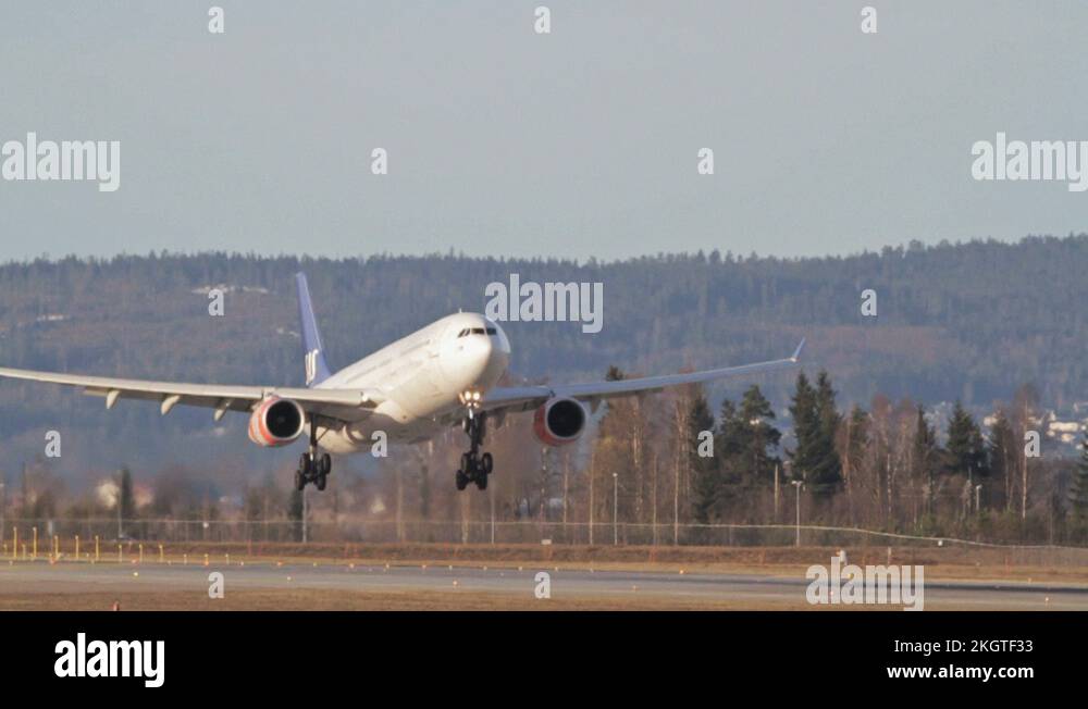 Airbus sas Stock Videos & Footage - HD and 4K Video Clips - Alamy