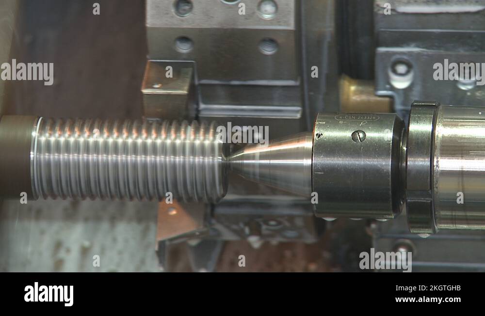 Lathe headstock Stock Videos & Footage - HD and 4K Video Clips - Alamy