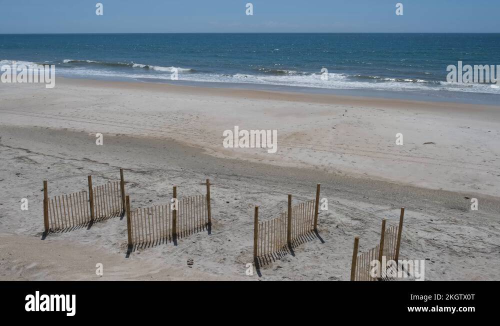 Dune fences Stock Videos & Footage - HD and 4K Video Clips - Alamy