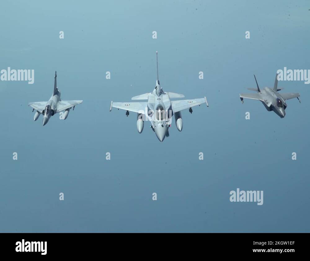 United Arab F-16 and Dassault Mirage 2000 fly with U.S. F-35A Lightning ...
