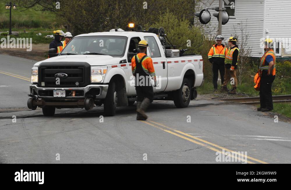 Railroad track maintenance crew Stock Videos & Footage - HD and 4K ...