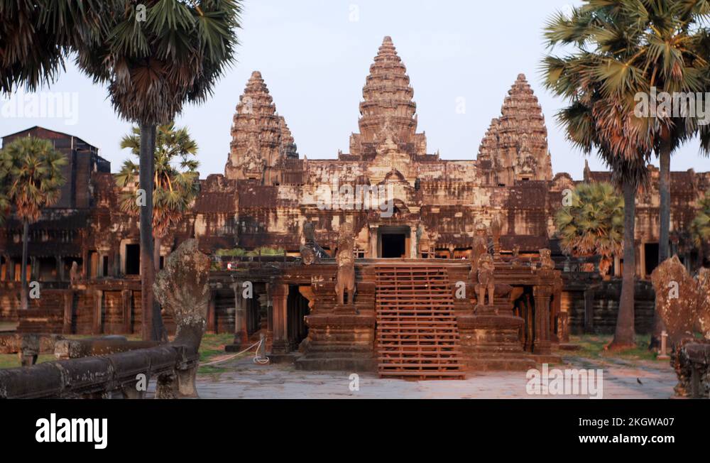 Vishnu palace Stock Videos & Footage - HD and 4K Video Clips - Alamy