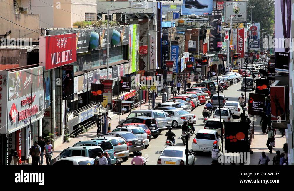 Busy Brigade road ( Main Shopping Street ), Bangalore, Kamataka, India ...