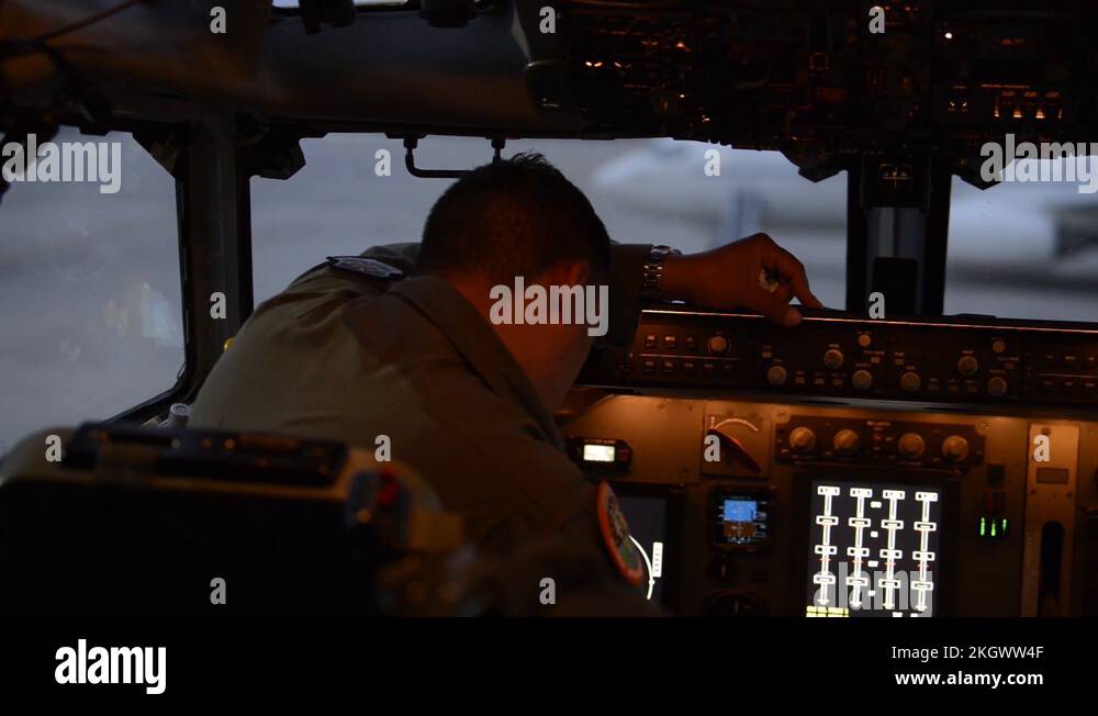 E cockpit Stock Videos & Footage - HD and 4K Video Clips - Alamy