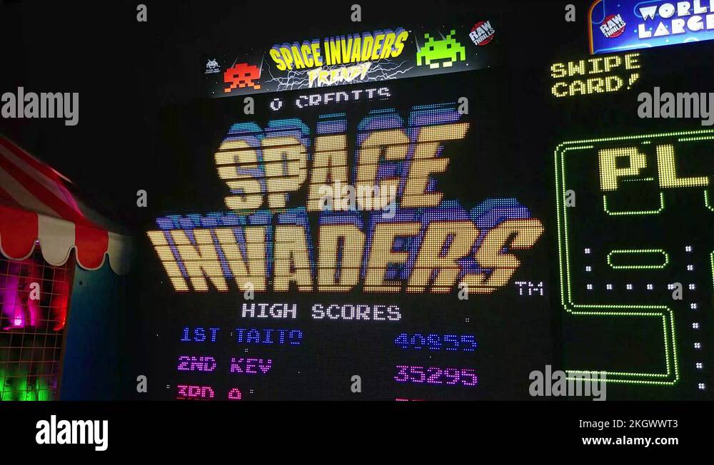 Space invaders arcade game Stock Videos & Footage - HD and 4K Video ...