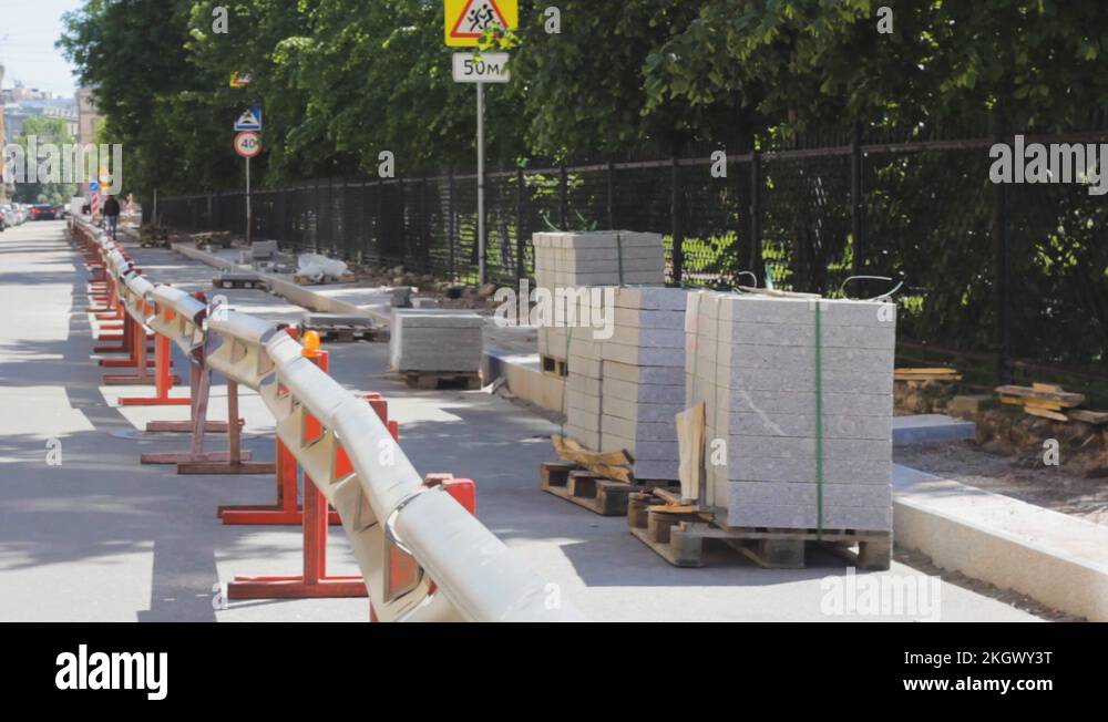 Paving works Stock Videos & Footage - HD and 4K Video Clips - Alamy