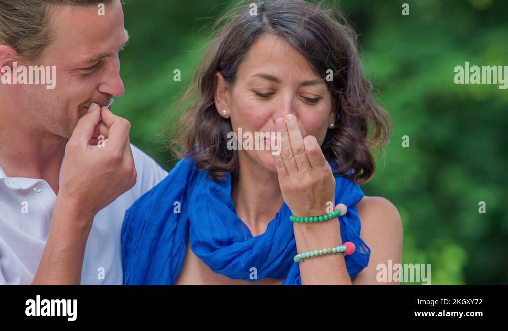 Kiss key Stock Videos & Footage - HD and 4K Video Clips - Alamy