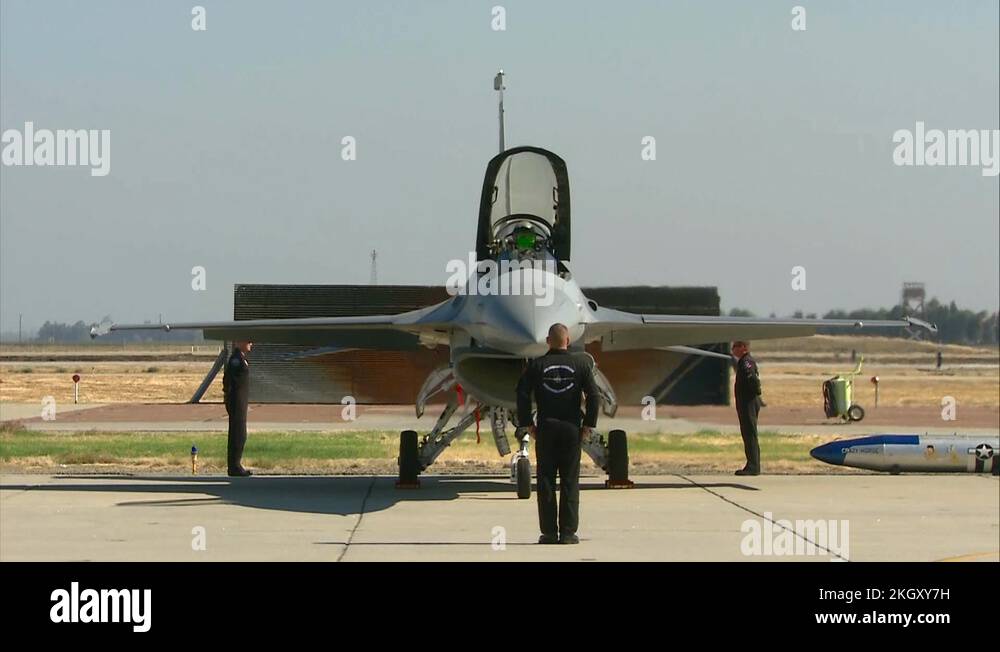 F-16 Fighting Falcon Viper West Ground Ceremony Stock Video Footage - Alamy