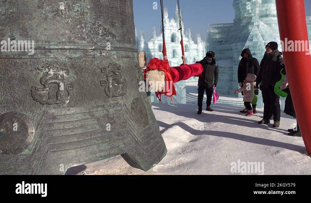 Ice bell Stock Videos & Footage - HD and 4K Video Clips - Alamy