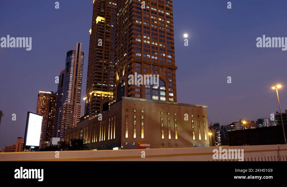 Night view of the twin towers in Dubai. Emirates towers Stock Video ...