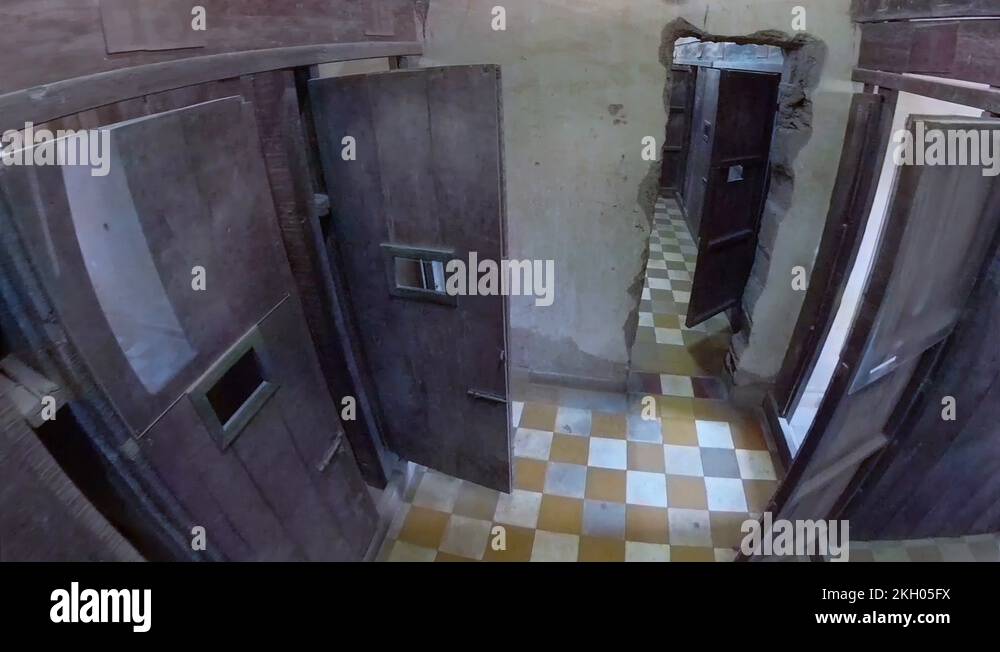 Tuol sleng Stock Videos & Footage - HD and 4K Video Clips - Alamy