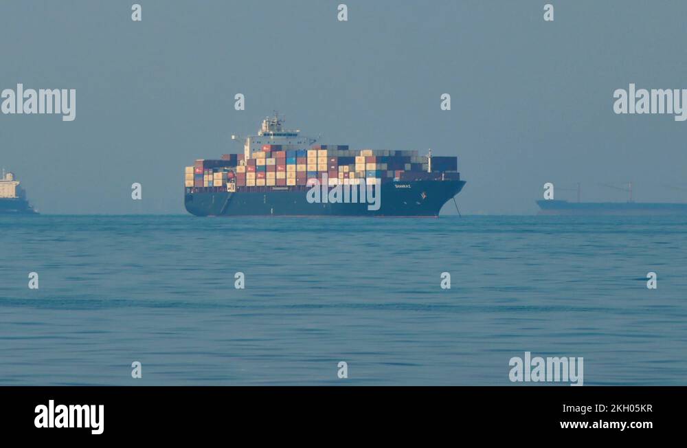 Strait of hormuz persian gulf Stock Videos & Footage - HD and 4K Video ...