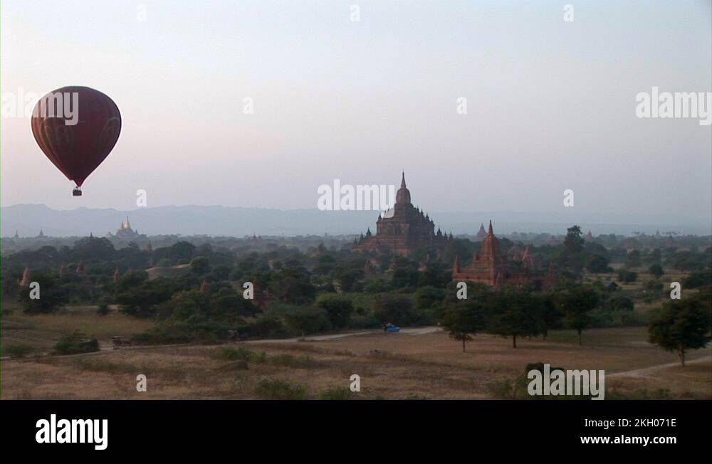Myanmar balloon Stock Videos & Footage - HD and 4K Video Clips - Alamy