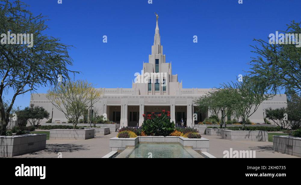 LDS Mormon Temple Phoenix Arizona fountain 4K Stock Video Footage - Alamy