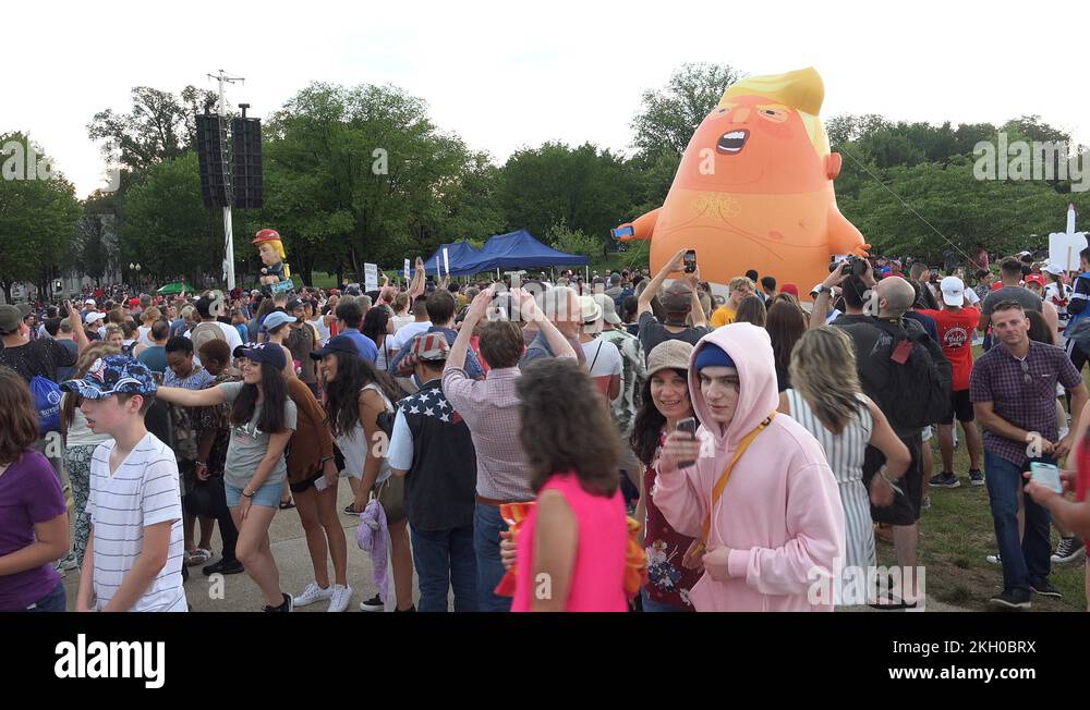 Baby demonstration protest Stock Videos & Footage - HD and 4K Video ...