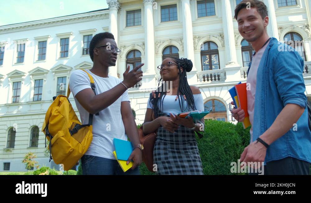 College students group discussion Stock Videos & Footage - HD and 4K ...