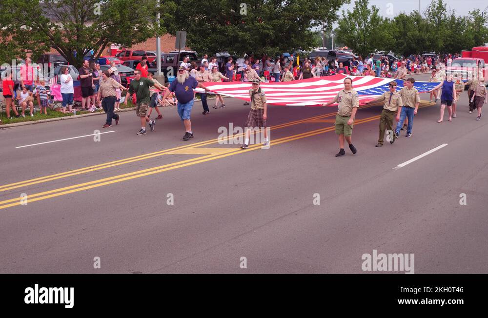 Scout troop parade Stock Videos & Footage - HD and 4K Video Clips - Alamy