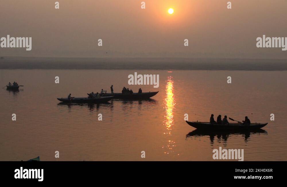 Sunset ganges Stock Videos & Footage - HD and 4K Video Clips - Alamy