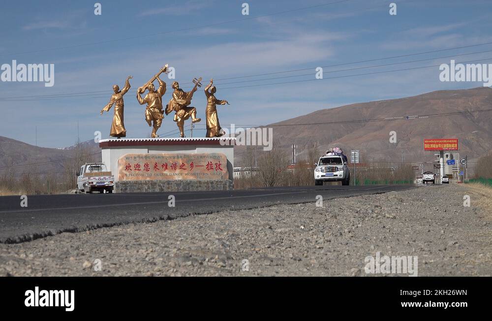 Colored statues Stock Videos & Footage - HD and 4K Video Clips - Alamy