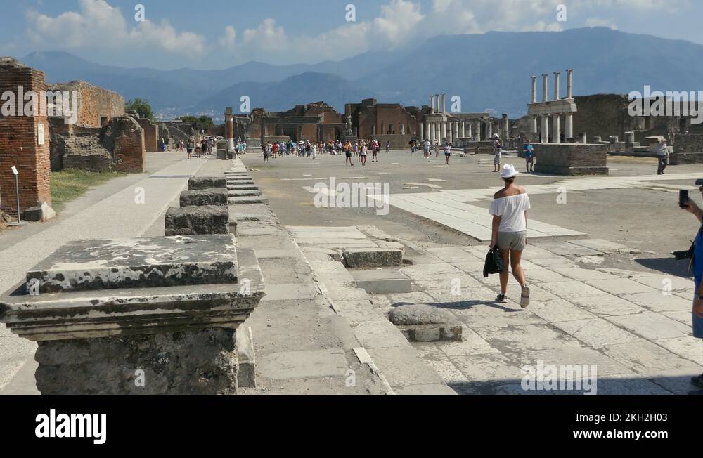 Pompeii old town square Stock Videos & Footage - HD and 4K Video Clips ...
