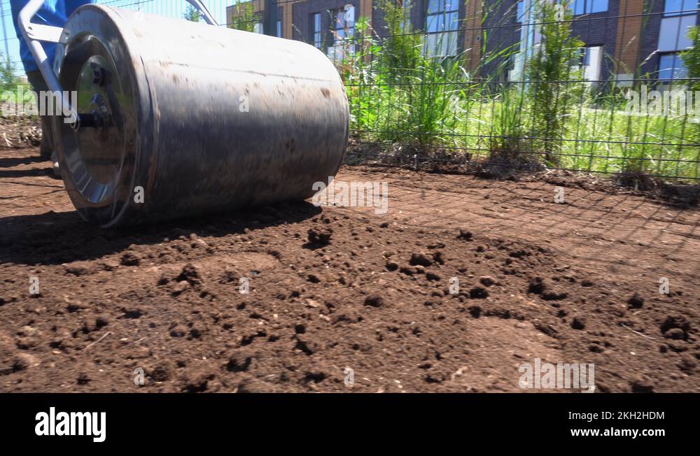 Leveling roller Stock Videos & Footage - HD and 4K Video Clips - Alamy