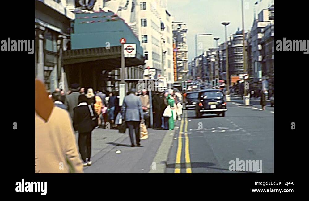 Mayfair soho Stock Videos & Footage - HD and 4K Video Clips - Alamy