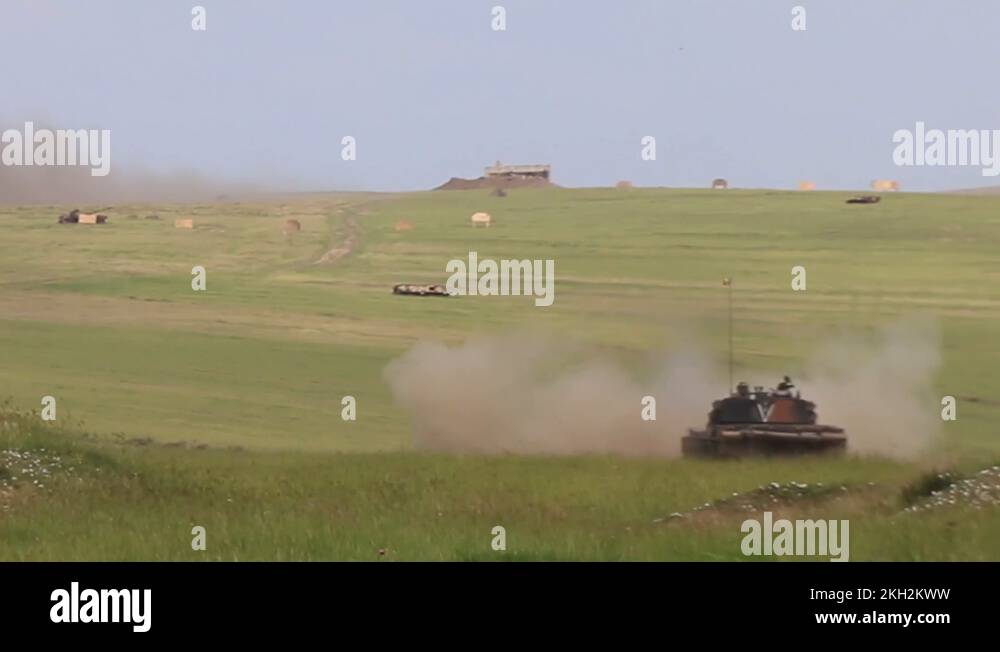 Battle cannon military tank Stock Videos & Footage - HD and 4K Video ...